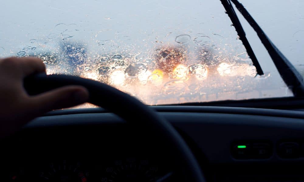 11 Tips for Safe Driving in Wet Weather | Murphy's Law
